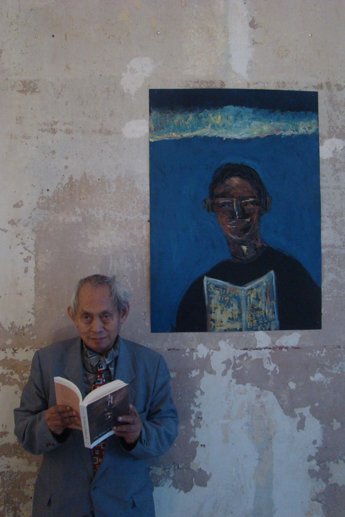 another vacant space.: David Medalla Cloud Canyons